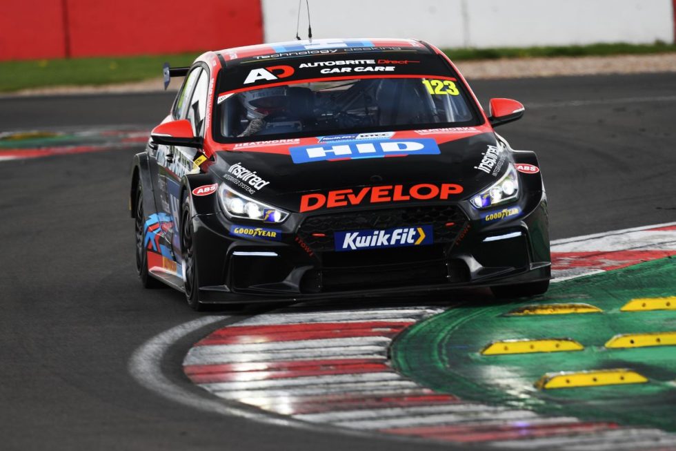 Daniel Lloyd Racing Official Website | BTCC Racing Driver