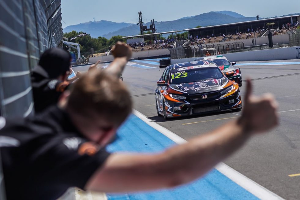 Lloyd on the hunt for points as TCR Europe heads to Belgium - Daniel ...