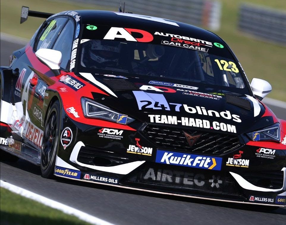 Daniel Lloyd bids to maintain forward progress at high-speed Thruxton ...